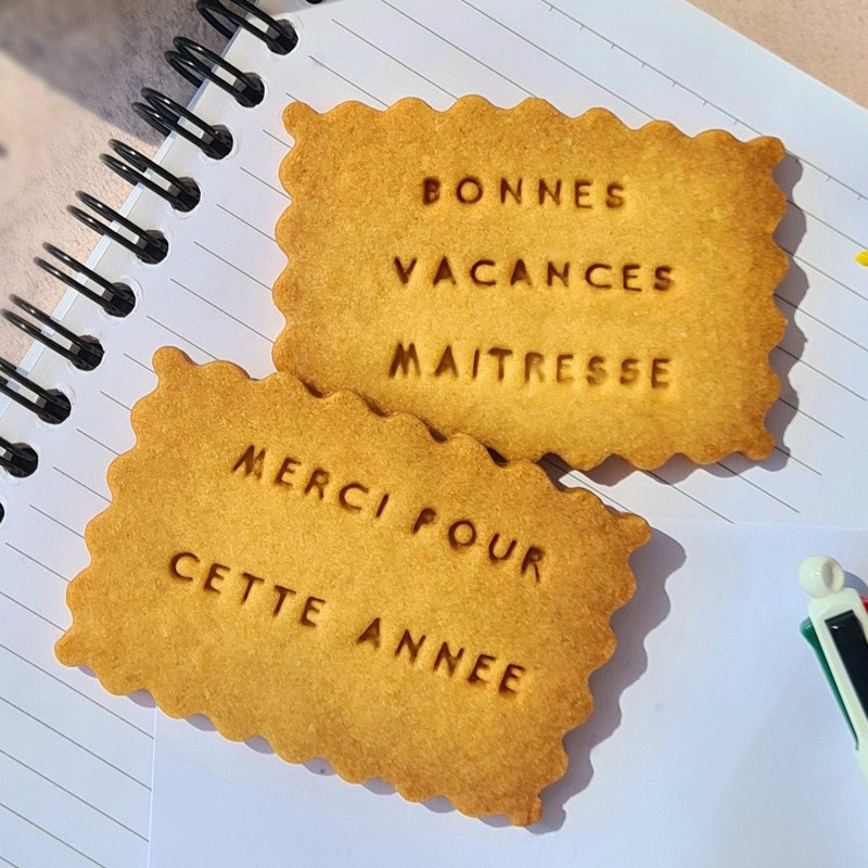 Boîte de 12 biscuits "Maîtresse"